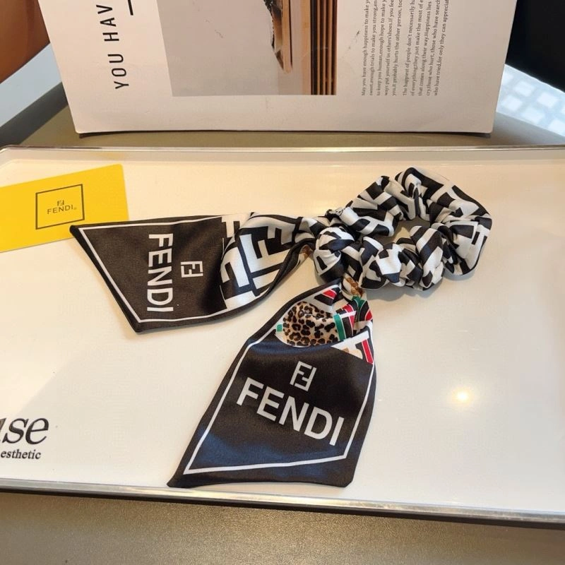 Top mirror Fendi Hair Hoop