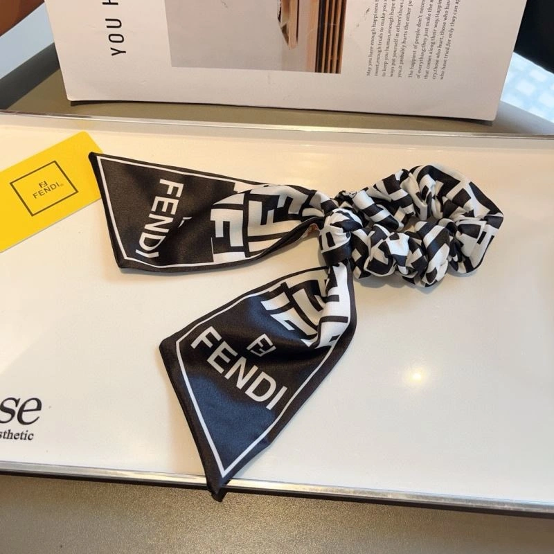 Top mirror Fendi Hair Hoop