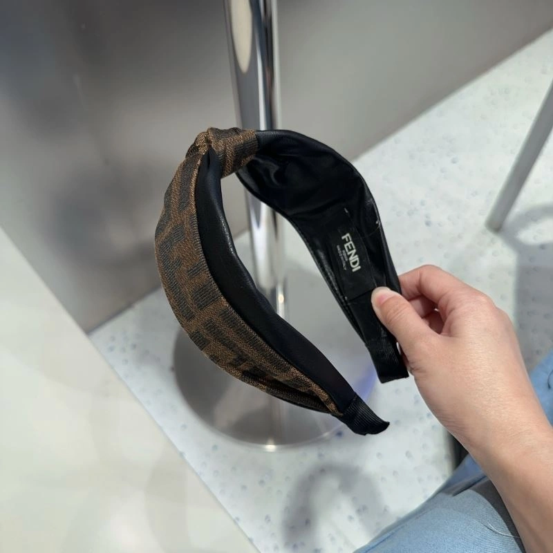 Accurate model Fendi Hair Hoop