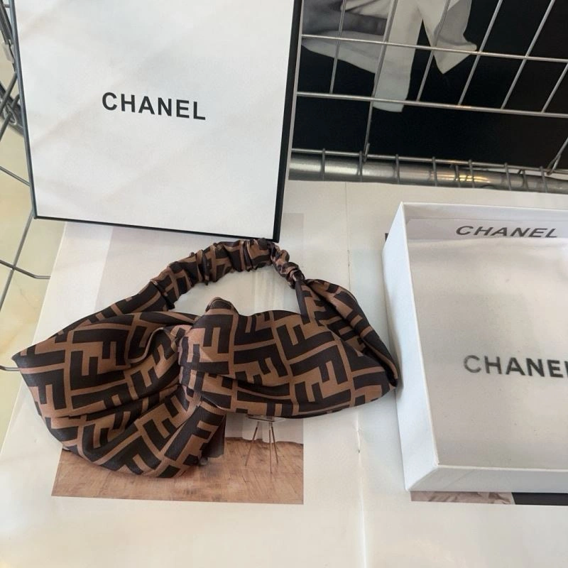 1:1 copy Fendi Hair Hoop