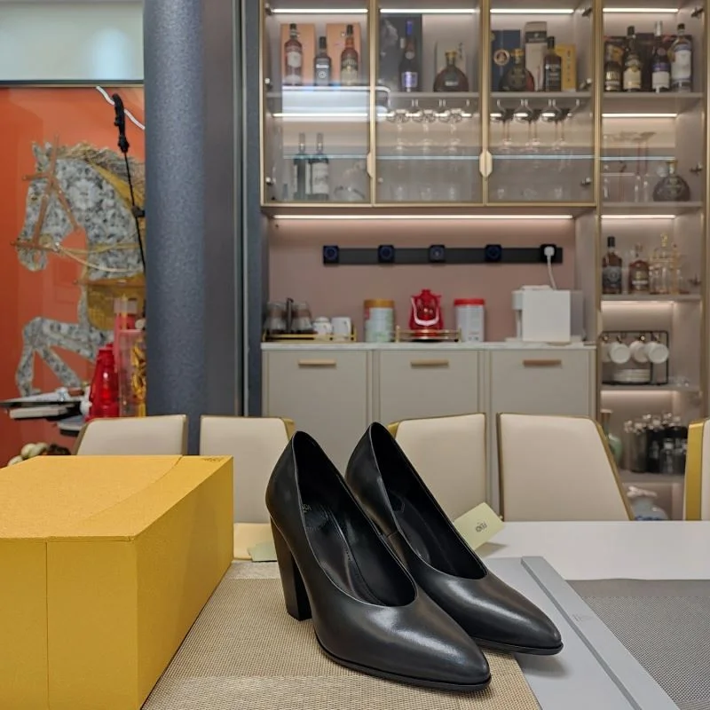 Top mirror Fendi Heeled Shoes