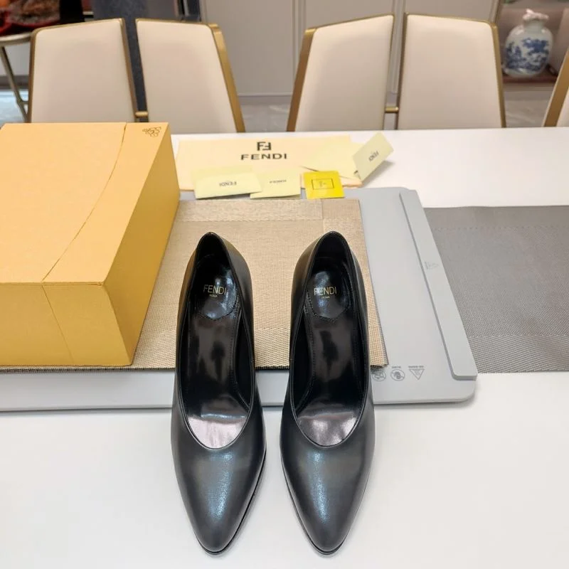 Top mirror Fendi Heeled Shoes
