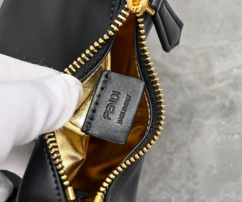 Inexpensive Fendi Hobo Bags