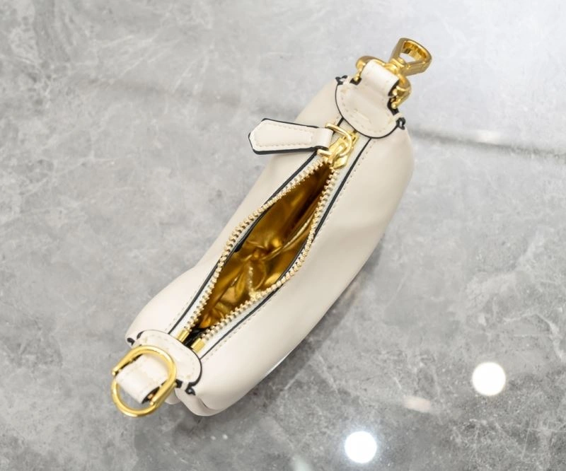 High accuracy Fendi Hobo Bags