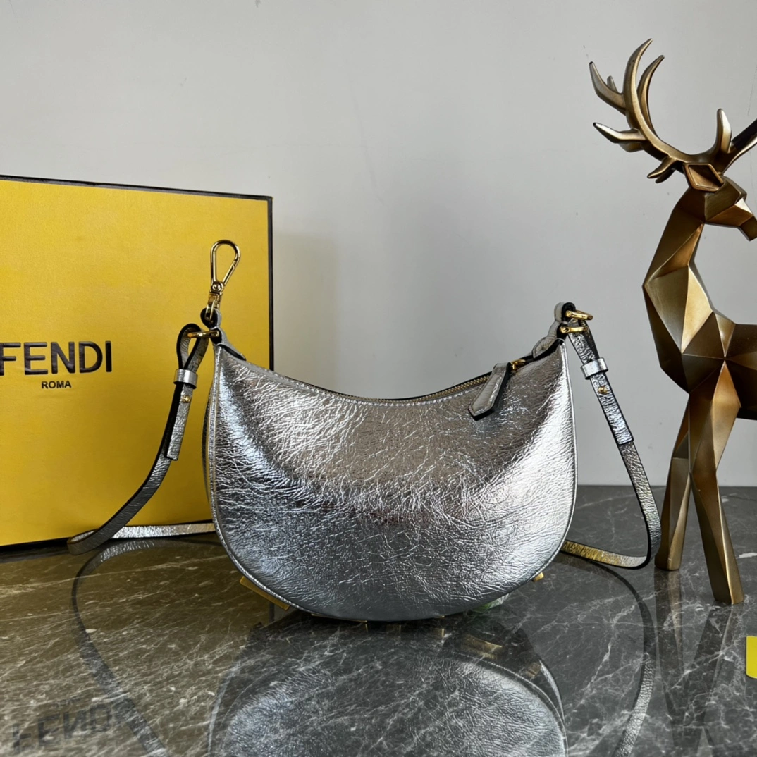 Low-cost Fendi Hobo Bags