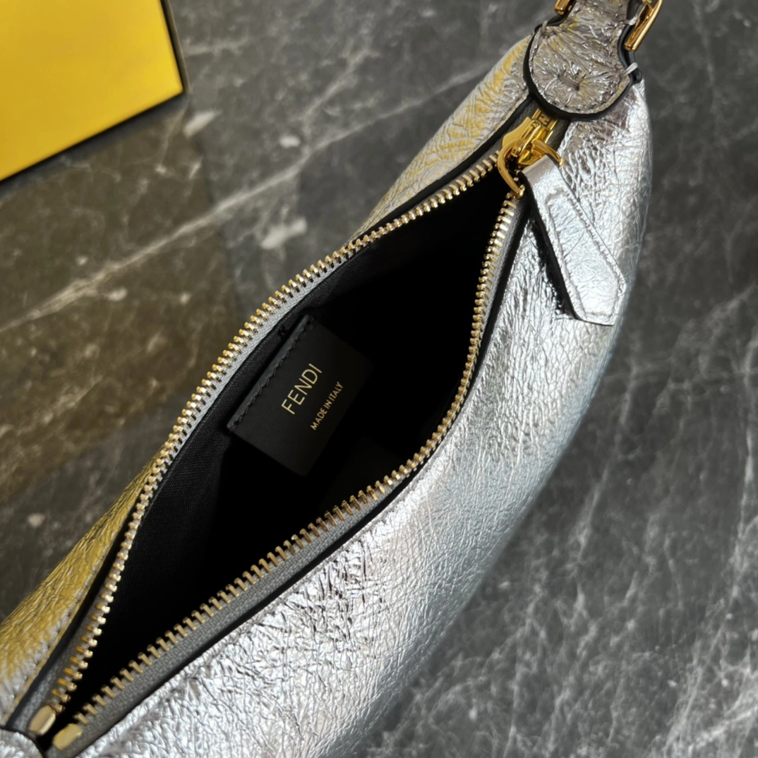 Low-cost Fendi Hobo Bags