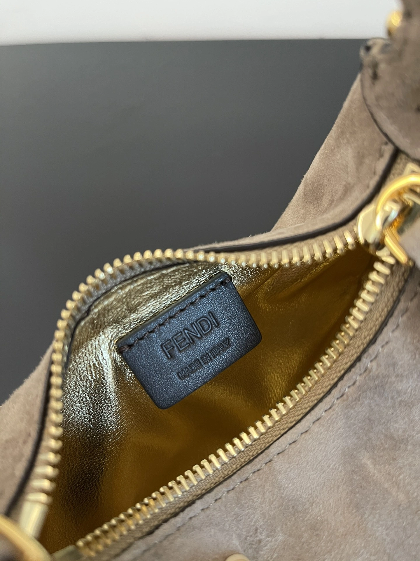 High fidelity Fendi Hobo Bags