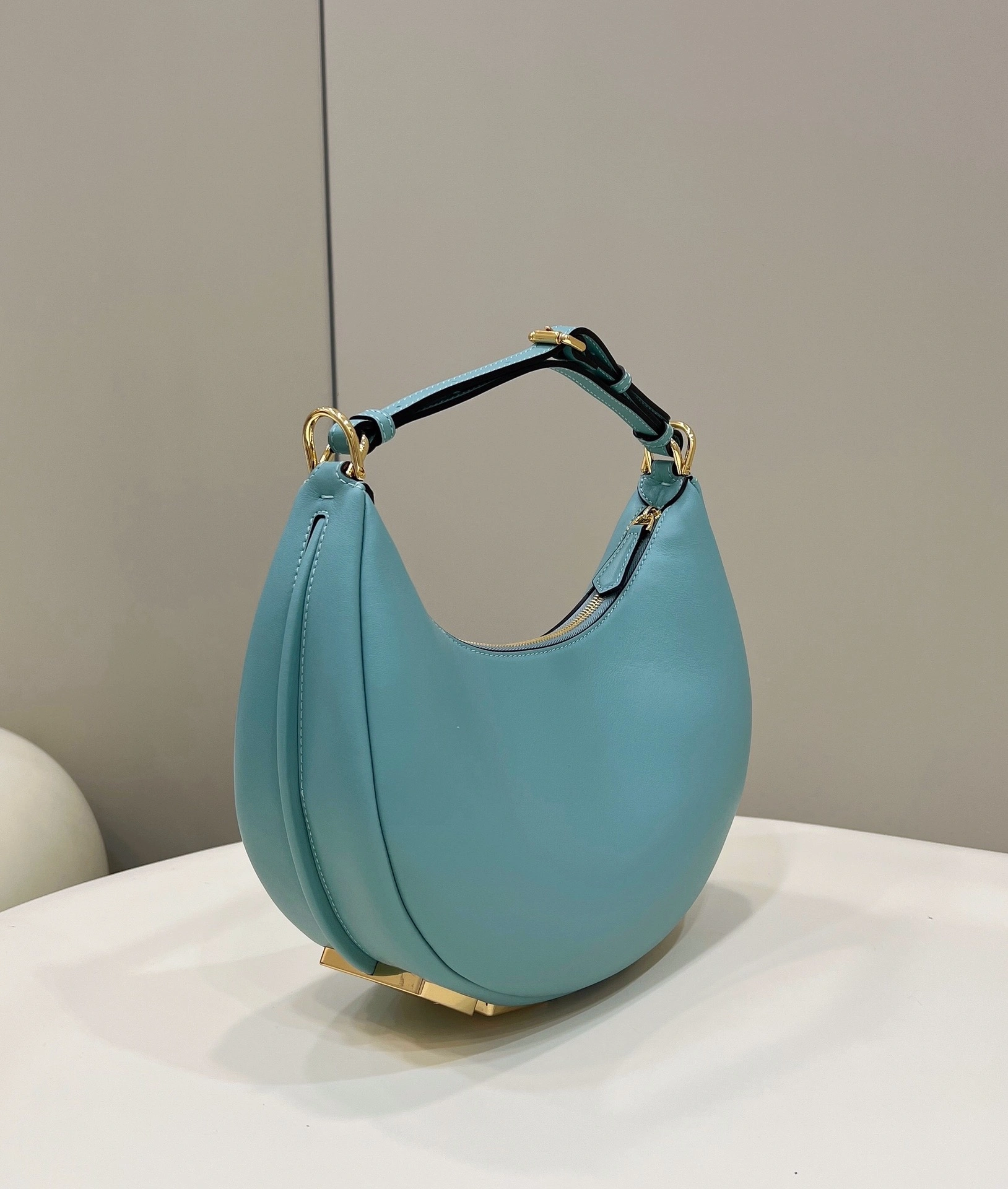 Economical Fendi Hobo Bags