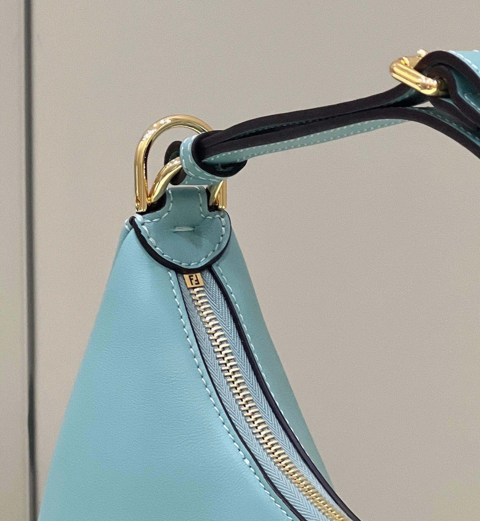 Economical Fendi Hobo Bags