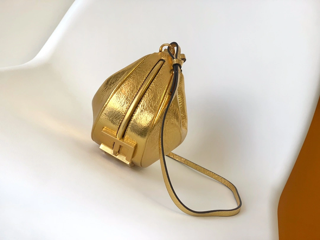 Inexpensive Fendi Hobo Bags