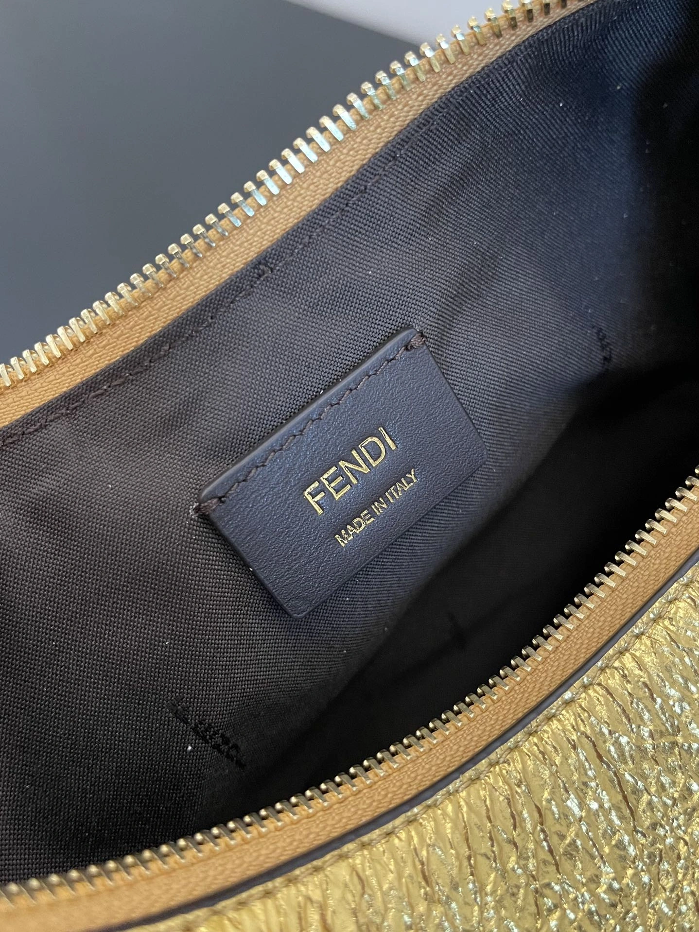High accuracy Fendi Hobo Bags