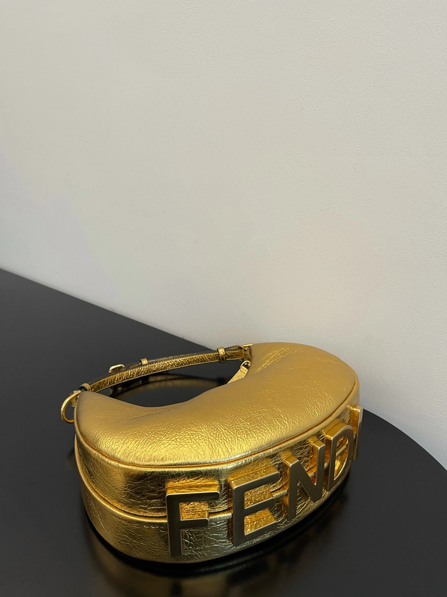High accuracy Fendi Hobo Bags