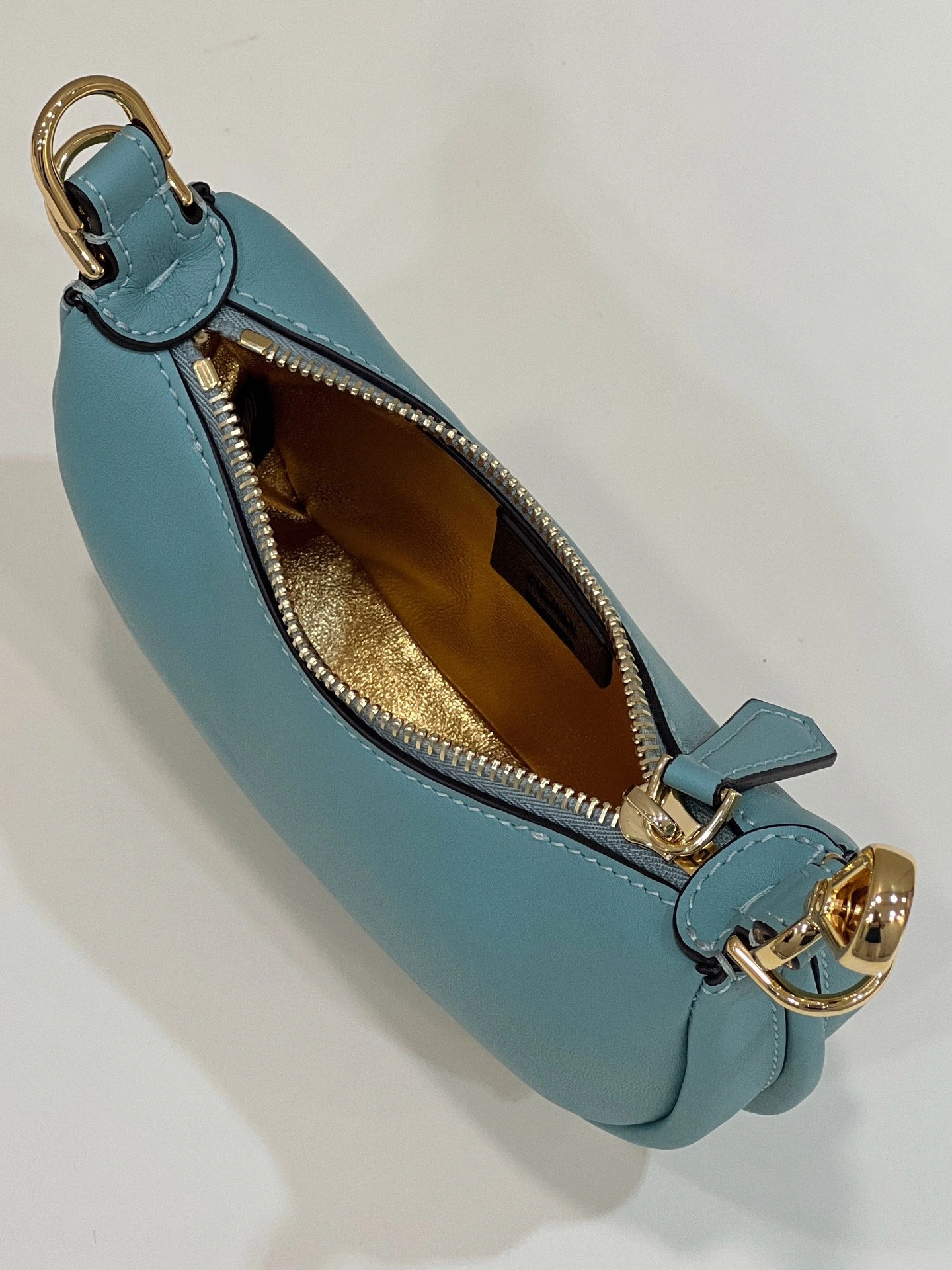High accuracy Fendi Hobo Bags