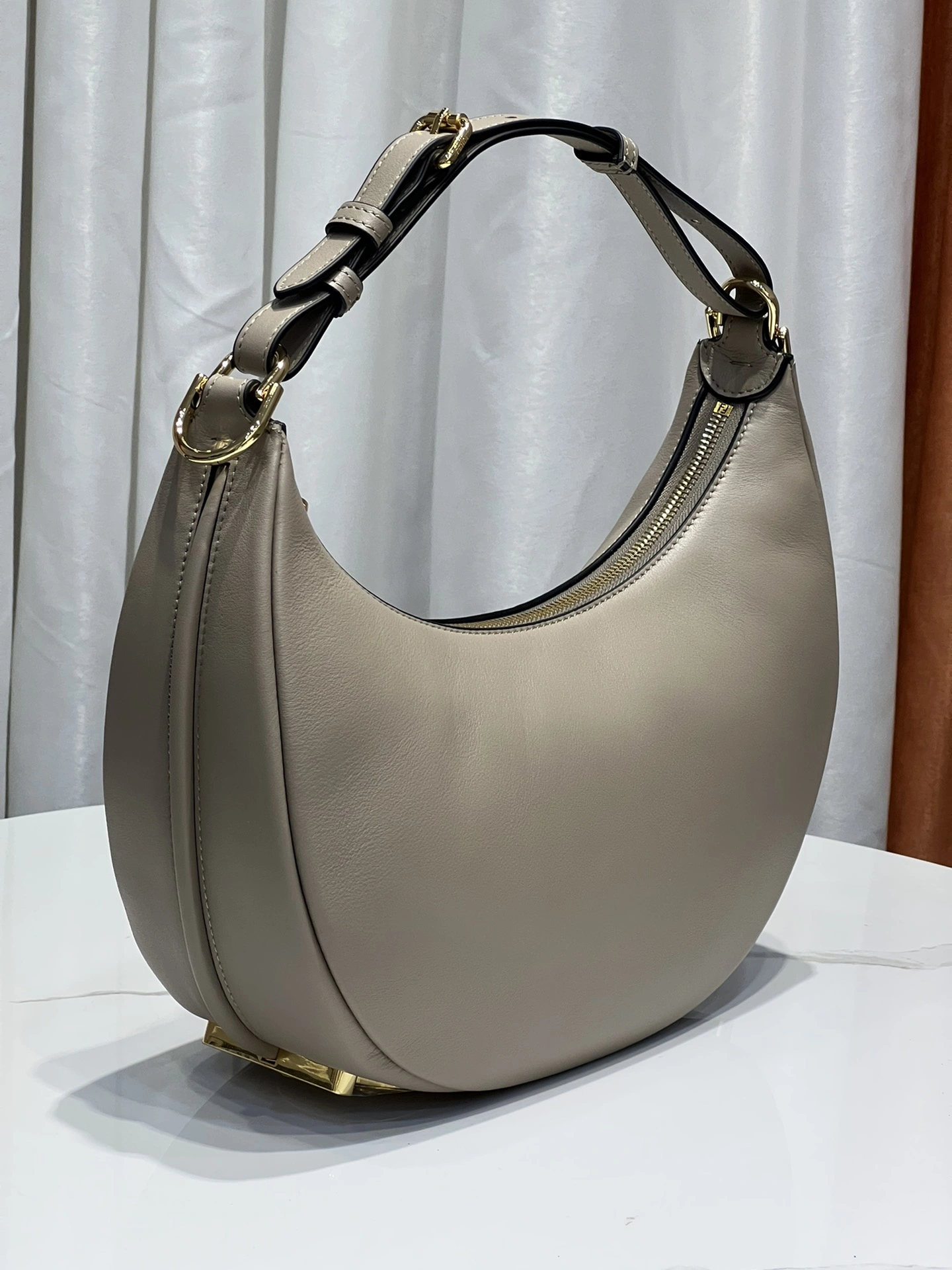Precise copy Fendi Hobo Bags