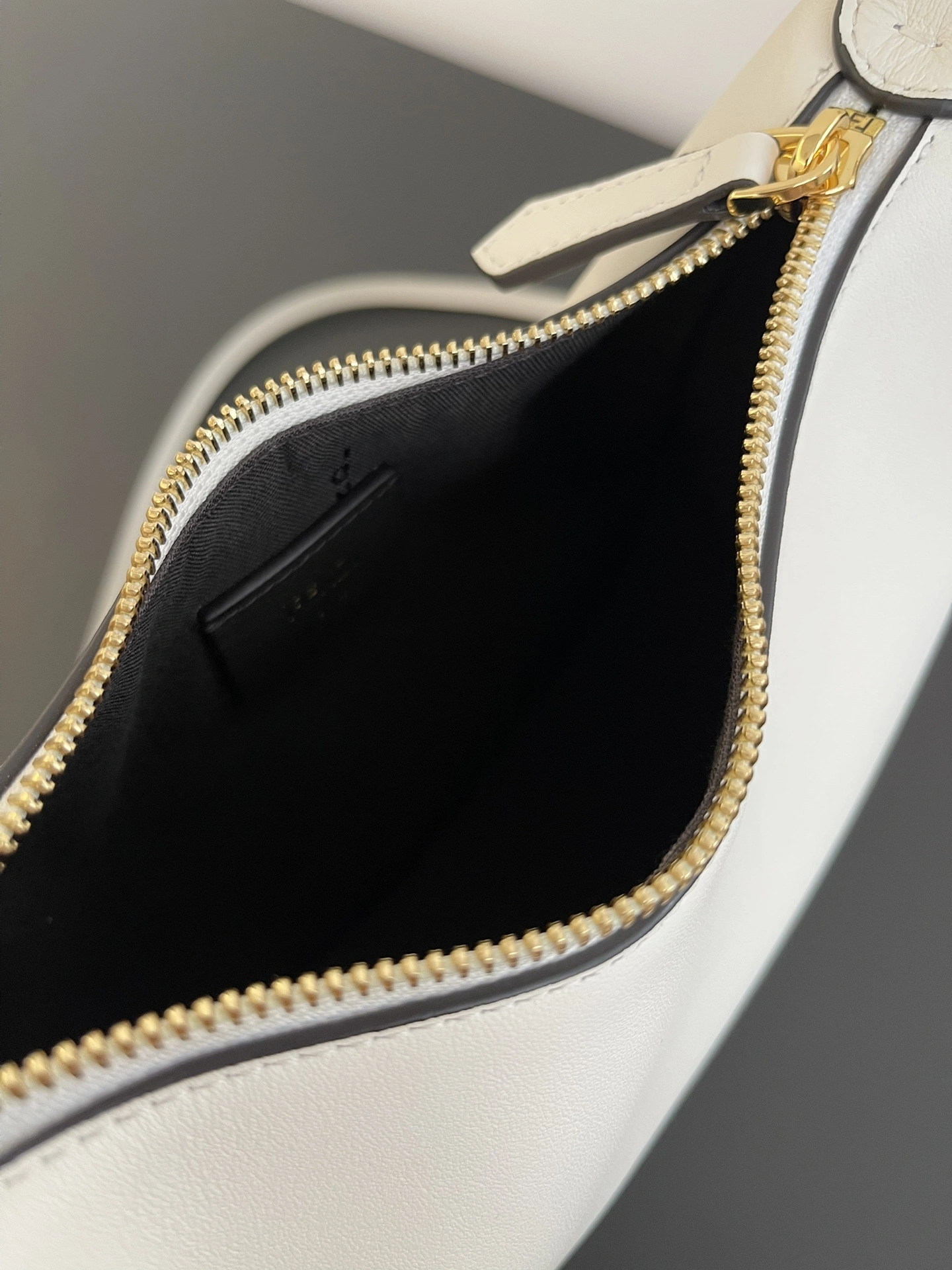Mirror quality Fendi Hobo Bags