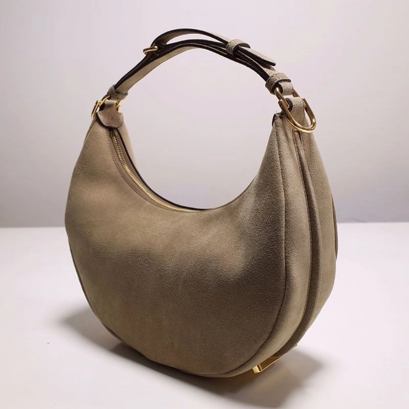 Top mirror Fendi Hobo Bags