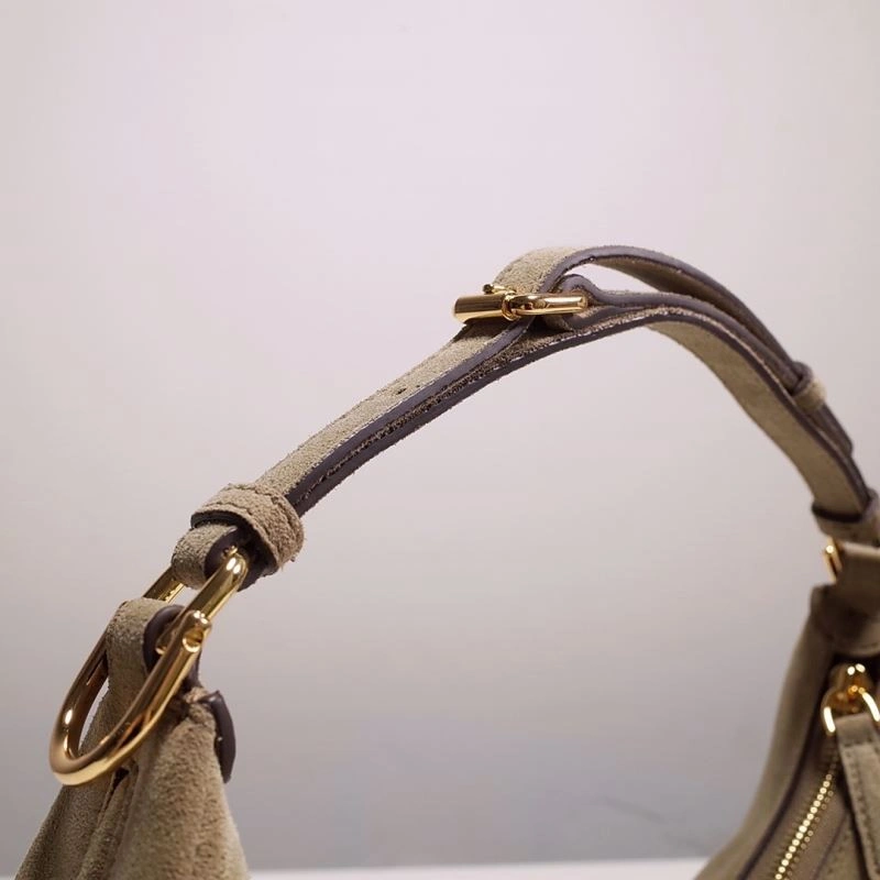 Top mirror Fendi Hobo Bags