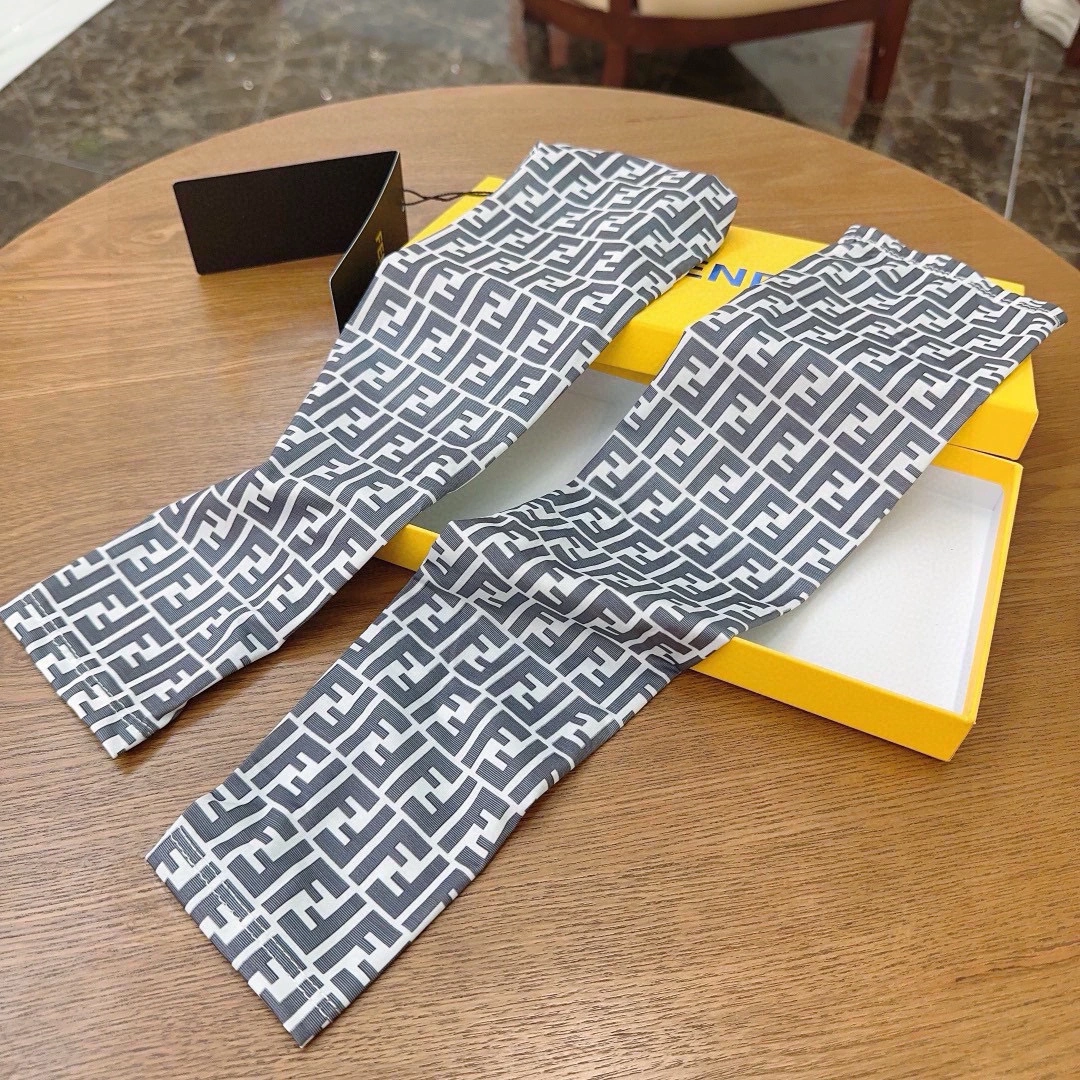 Brand-authenticated Fendi Ice Silk Sleeves