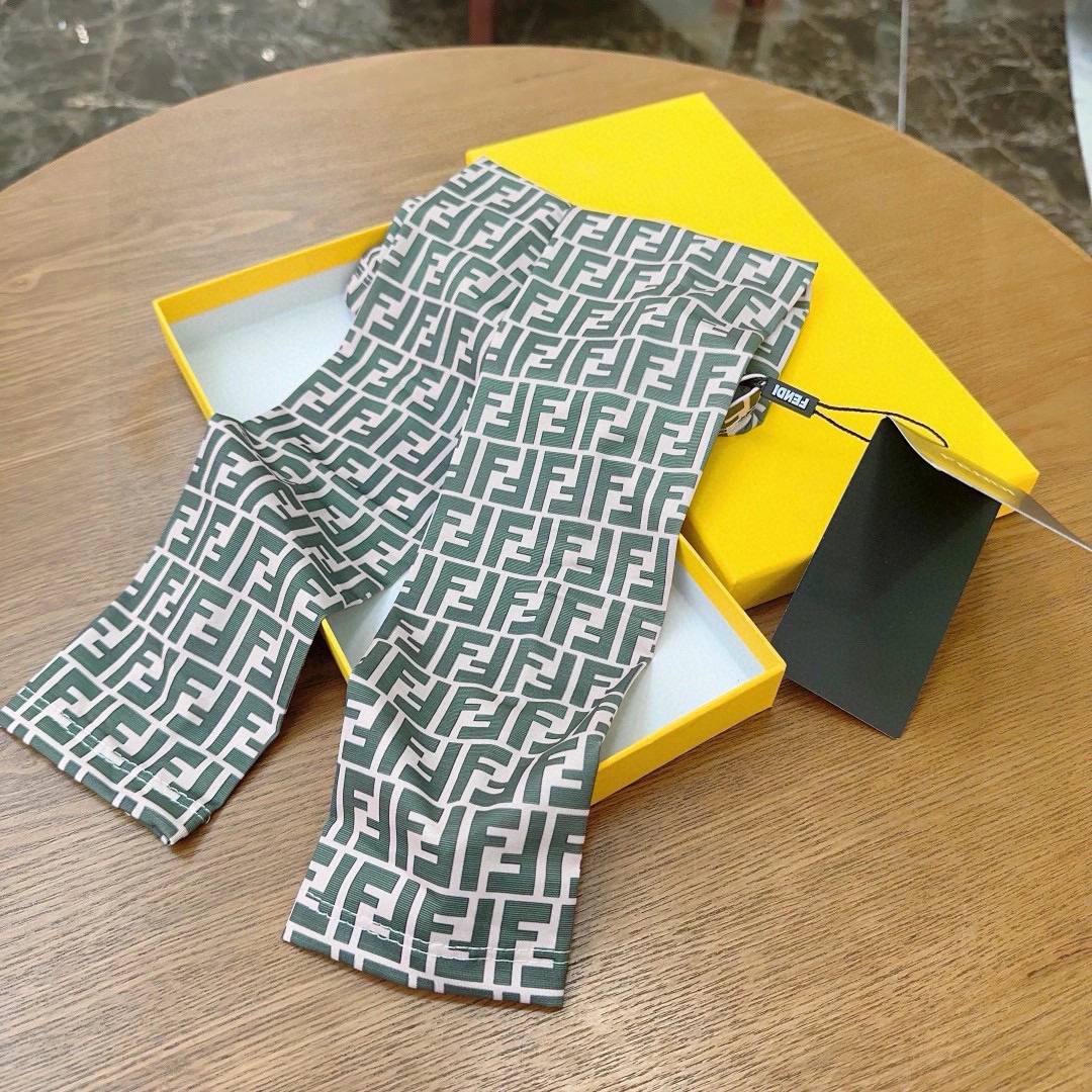 Exact replica Fendi Ice Silk Sleeves