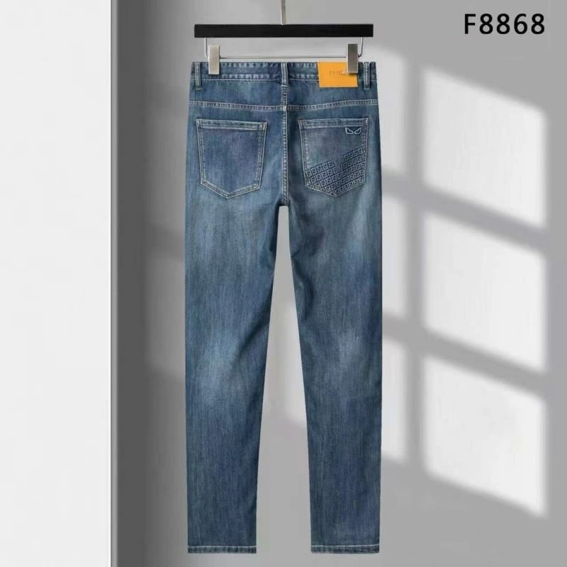 Low-cost Fendi Jeans
