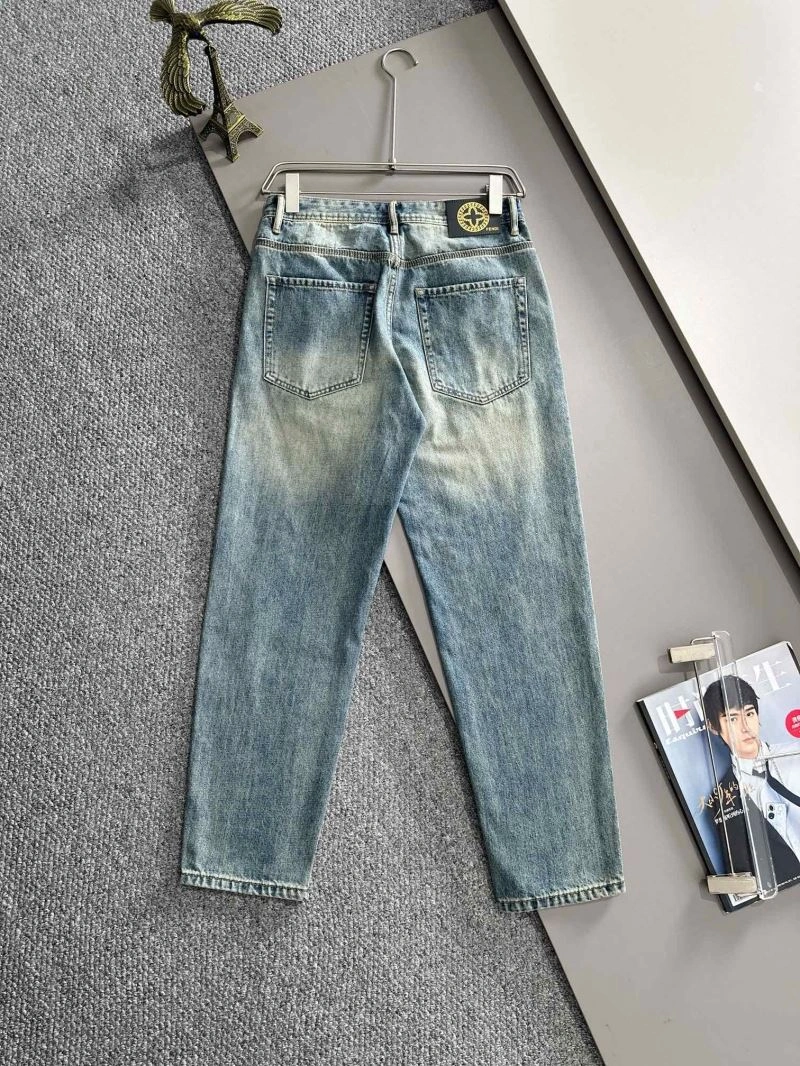 Top match Fendi Jeans