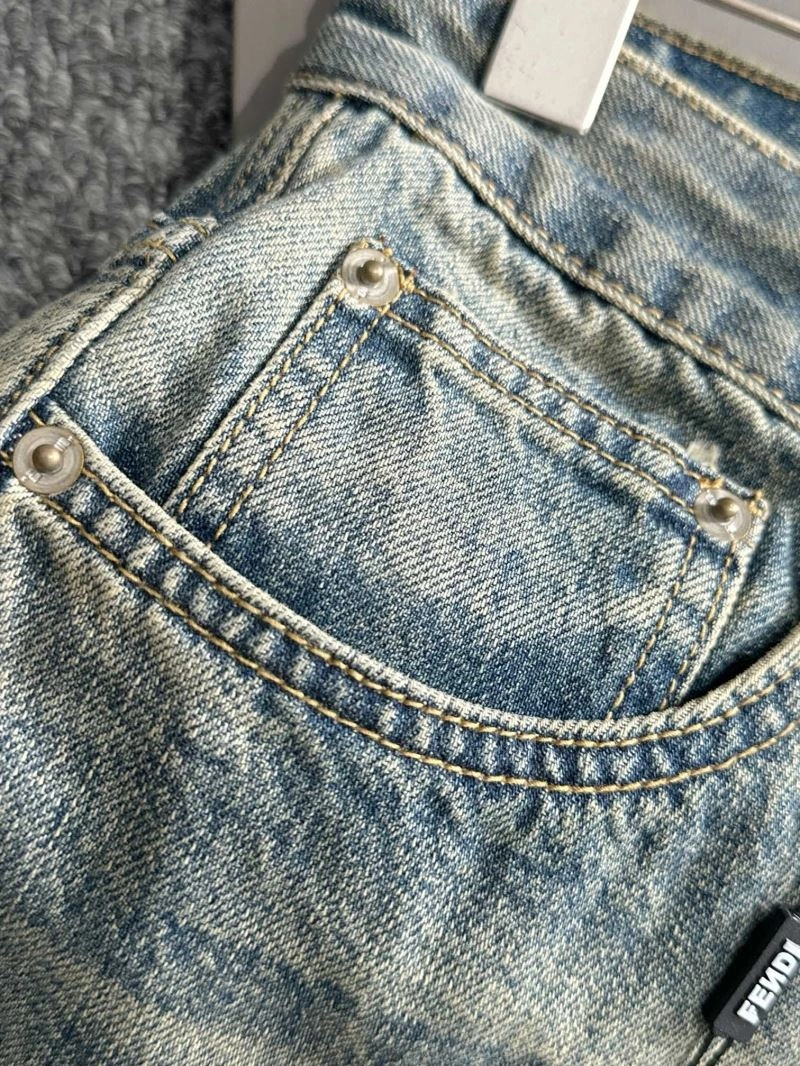Accurate model Fendi Jeans