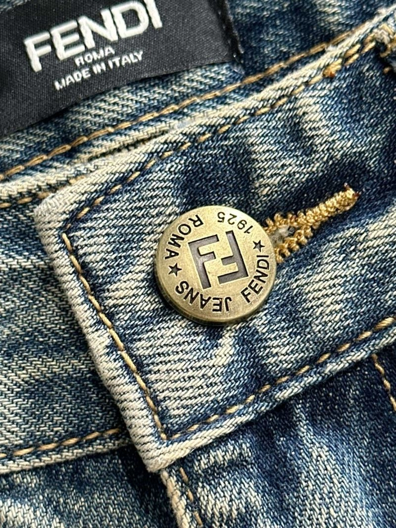 Accurate model Fendi Jeans