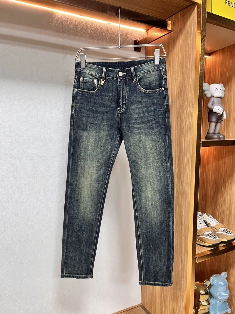 Top match Fendi Jeans