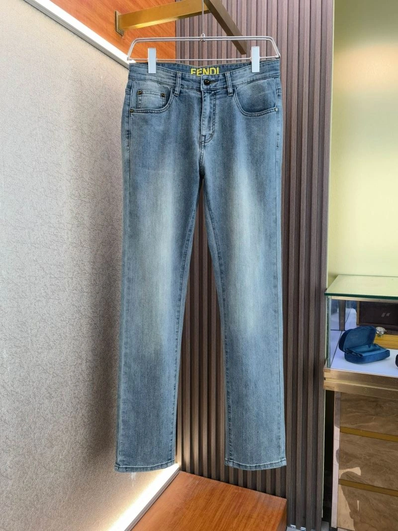 Accurate model Fendi Jeans