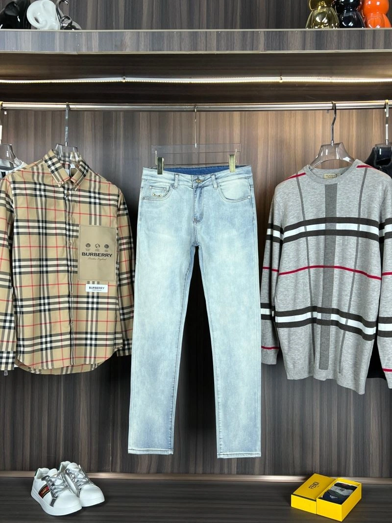 Top match Fendi Jeans
