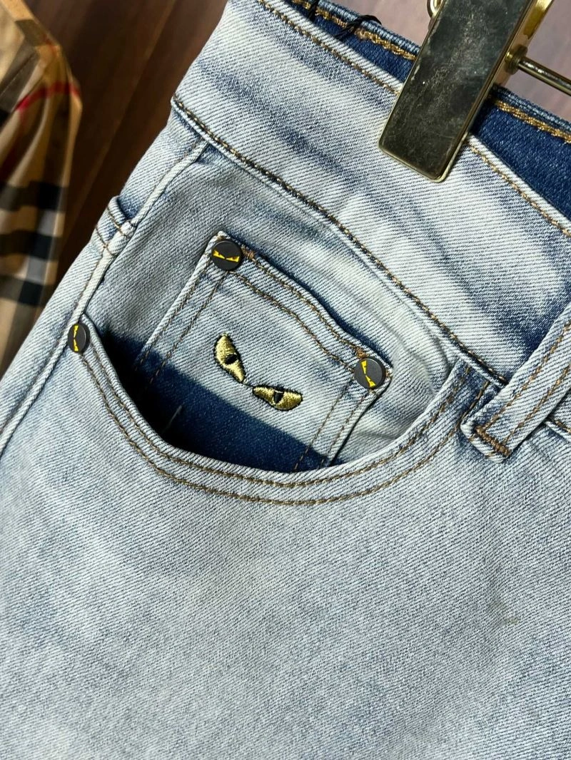 Top match Fendi Jeans