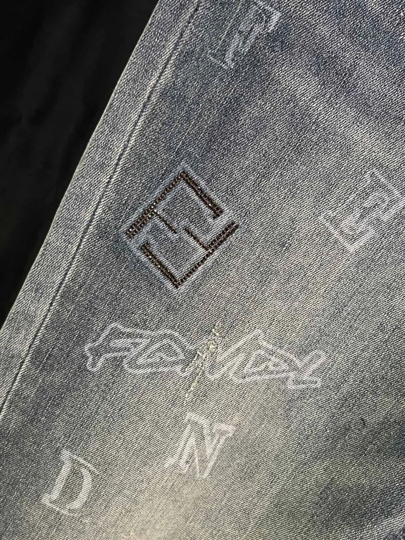 Bargain Fendi Jeans