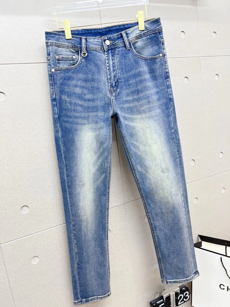 High fidelity Fendi Jeans