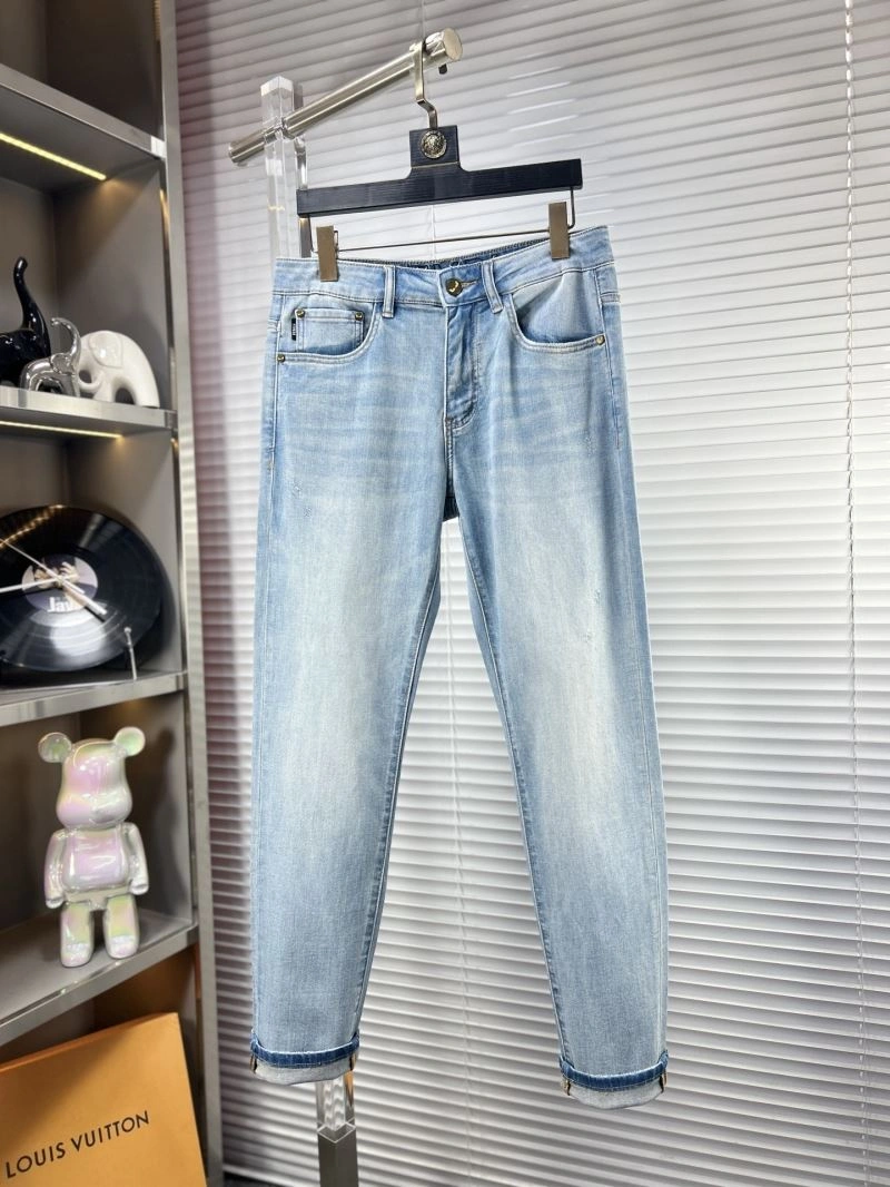 Economical Fendi Jeans