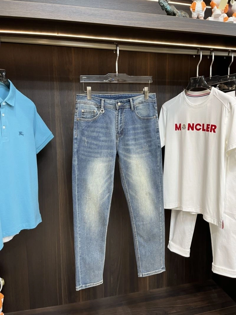 Precise copy Fendi Jeans