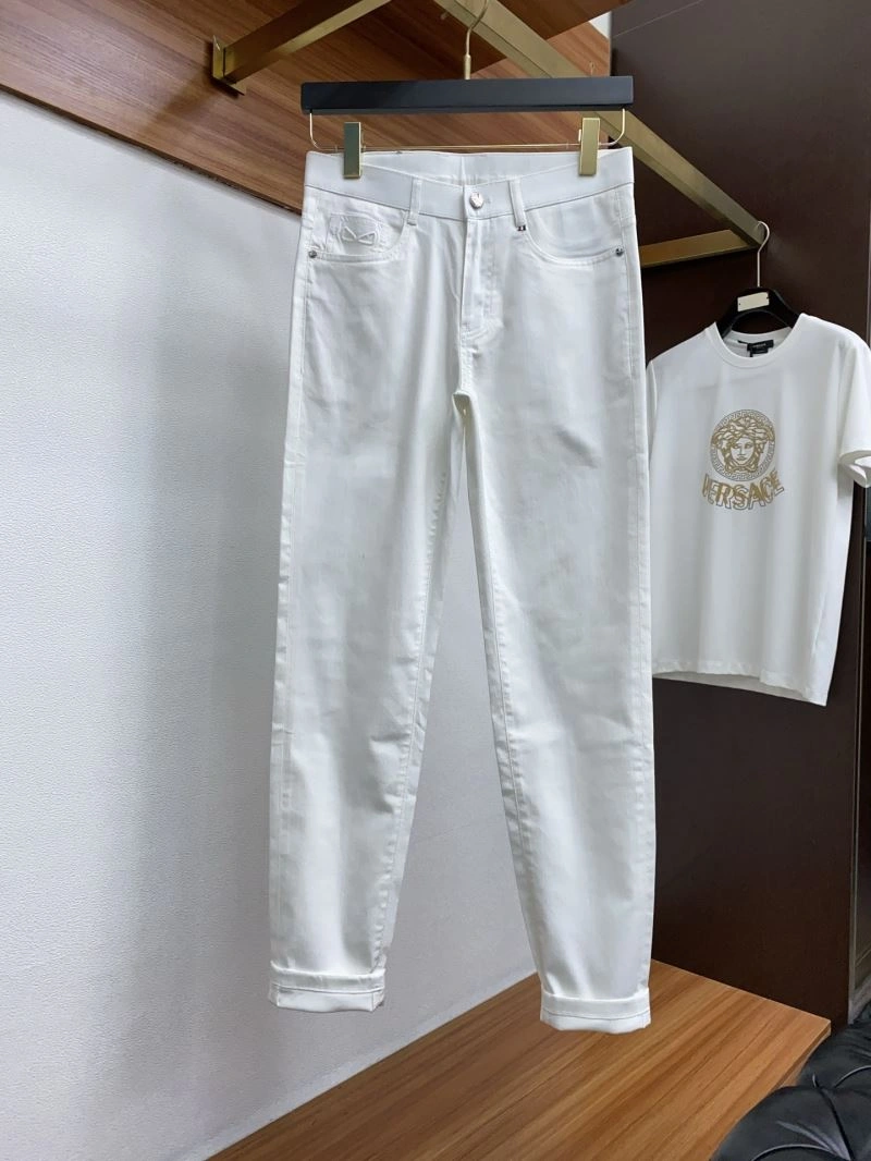 Top match Fendi Jeans
