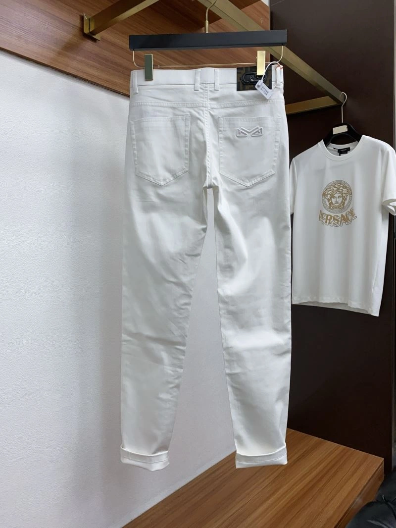 Top match Fendi Jeans