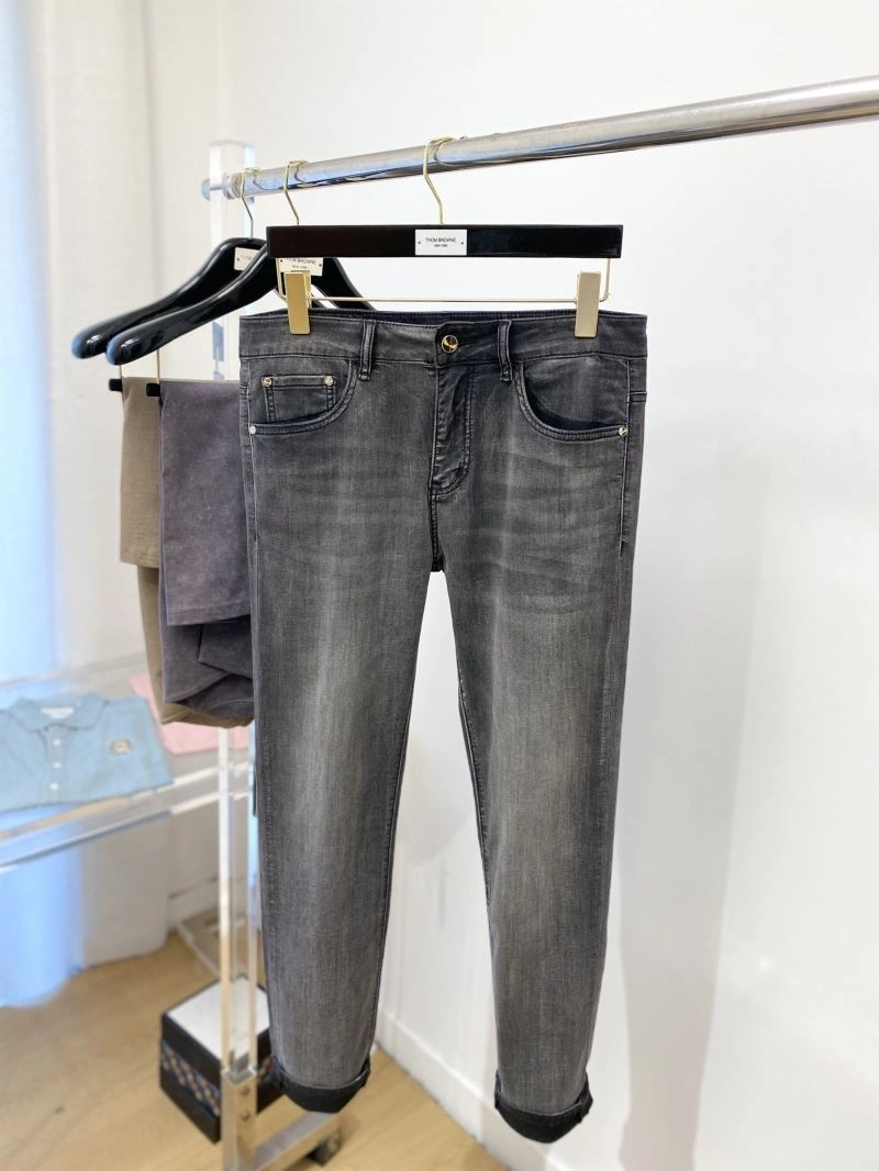 Precise copy Fendi Jeans