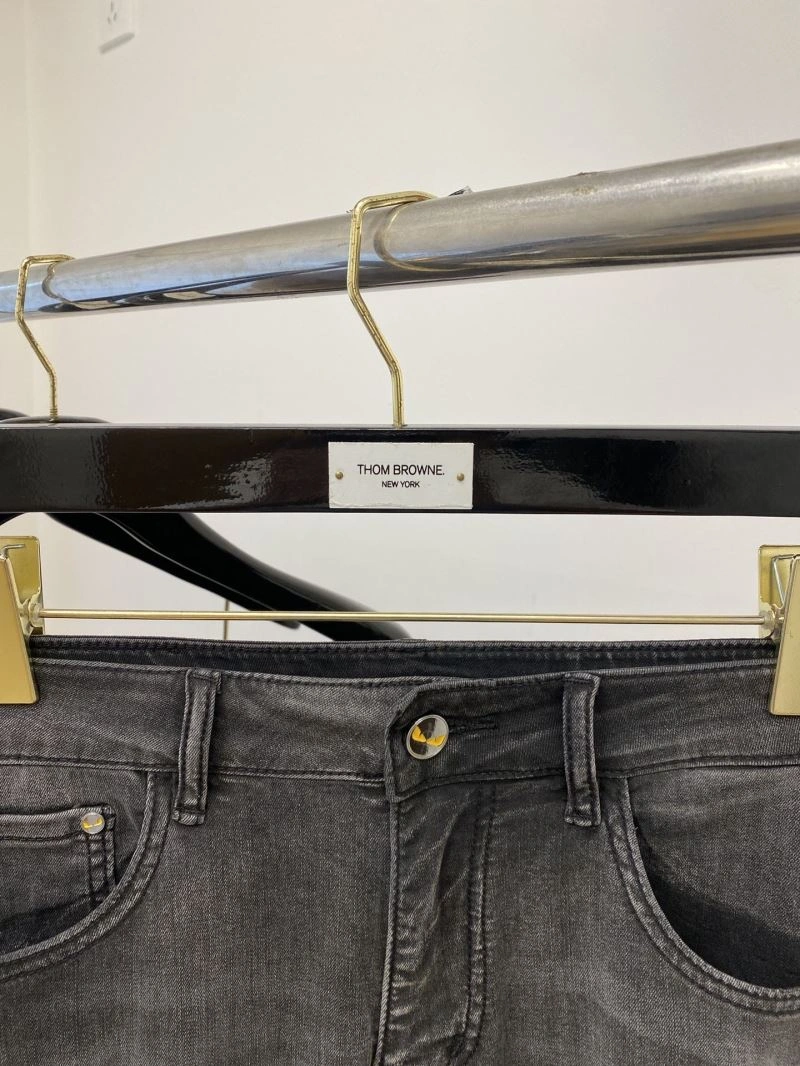 Precise copy Fendi Jeans