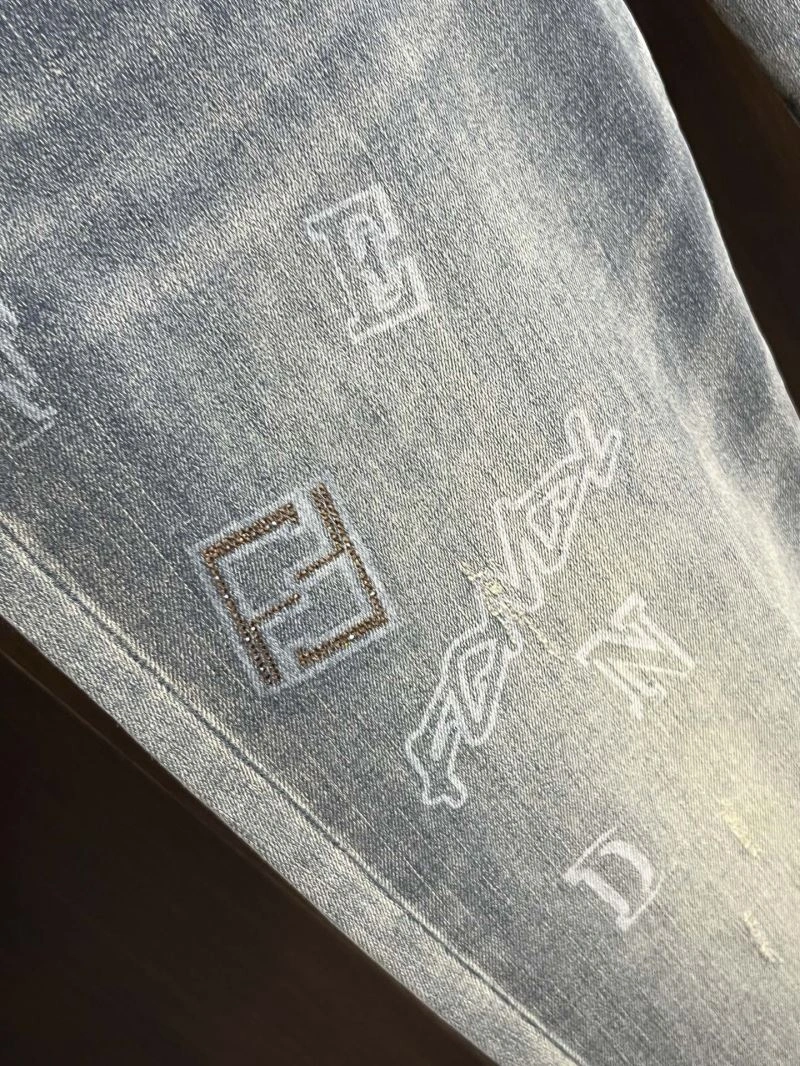 High fidelity Fendi Jeans