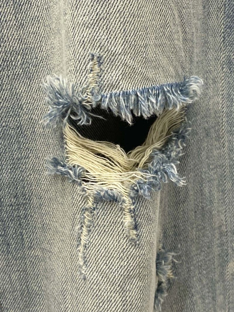 Exact replica Fendi Jeans
