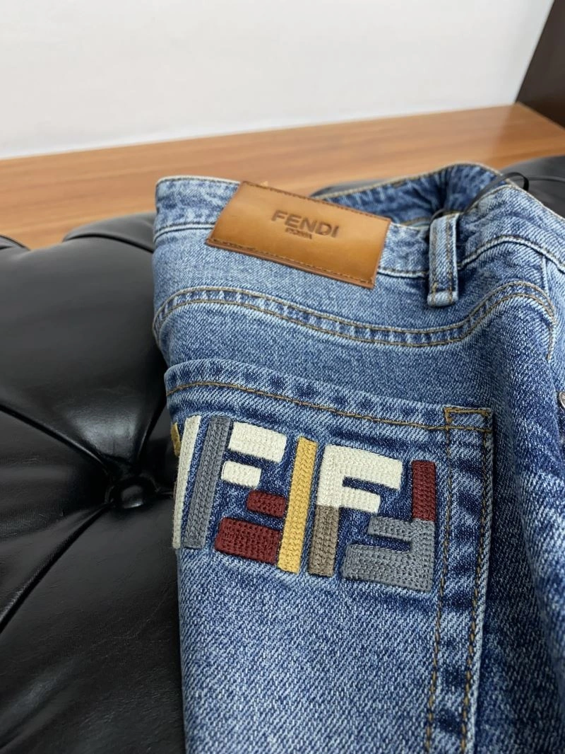 Top match Fendi Jeans