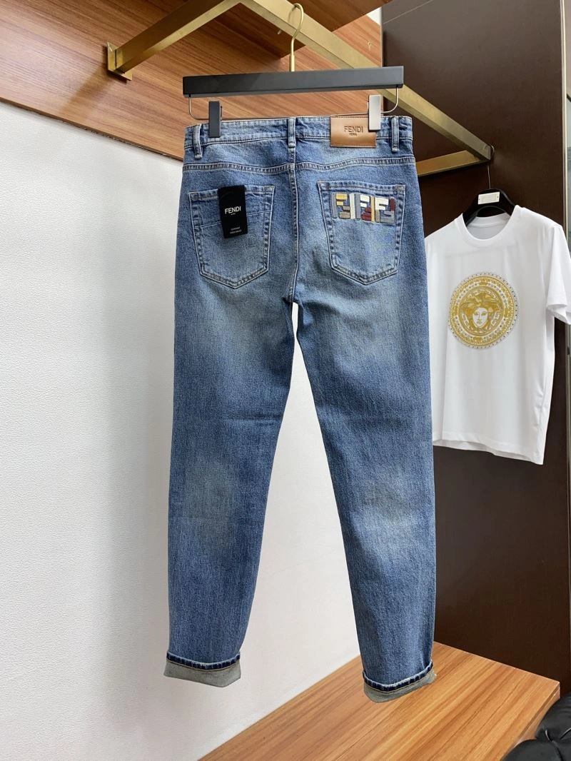 Top match Fendi Jeans