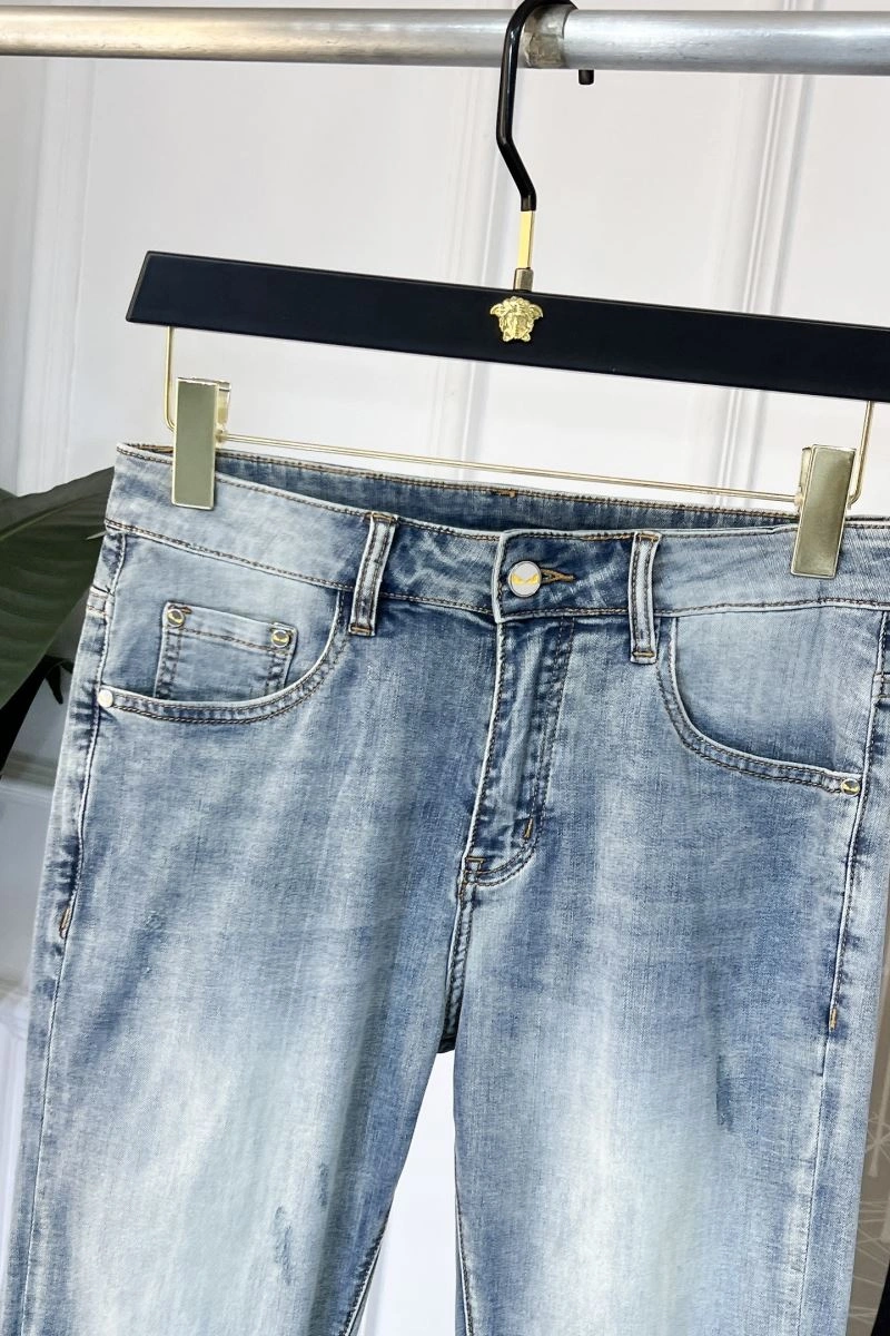 Exact replica Fendi Jeans