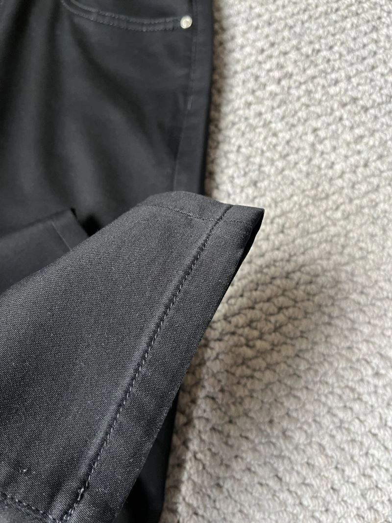 Exact replica Fendi Jeans