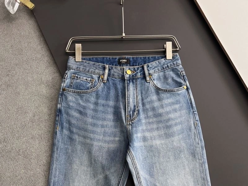 Accurate model Fendi Jeans