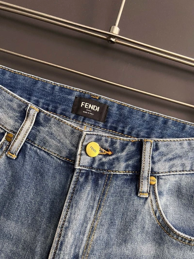 Accurate model Fendi Jeans