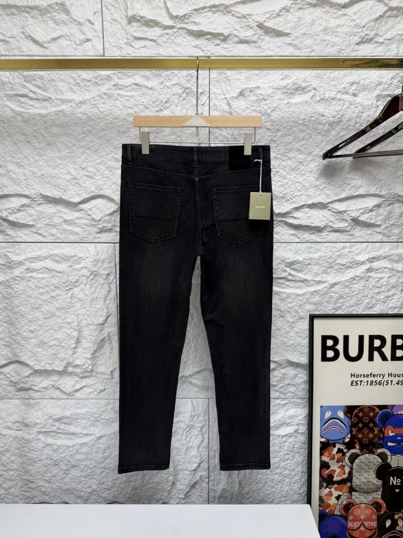 Exact replica Fendi Jeans