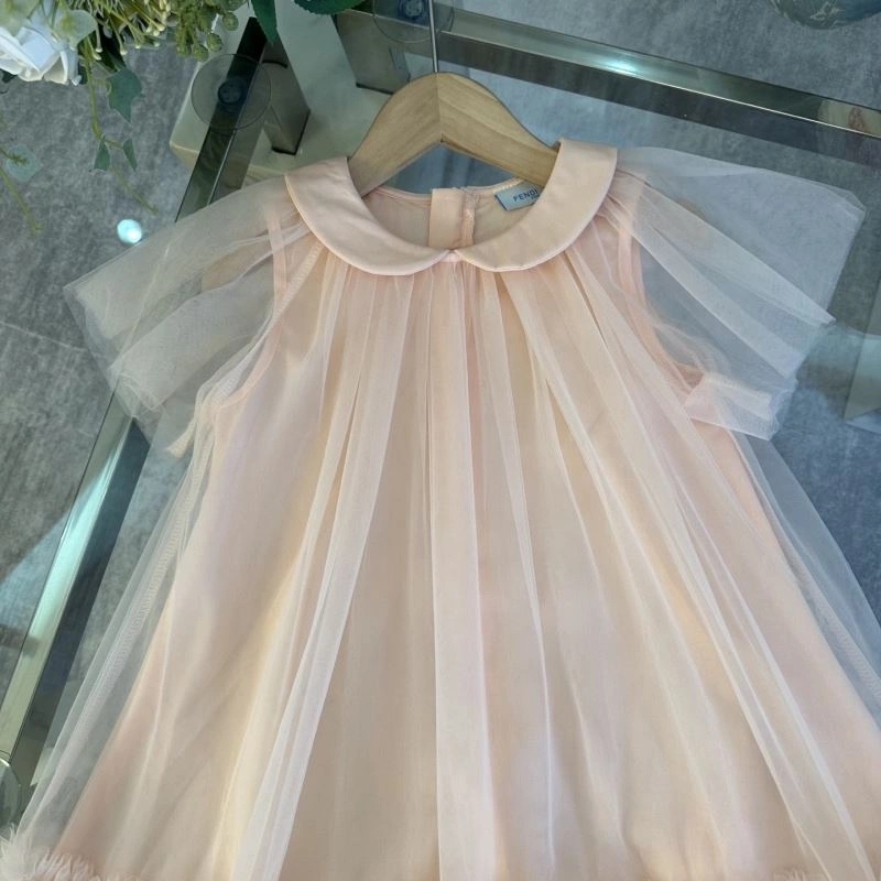 Top mirror Fendi Kids