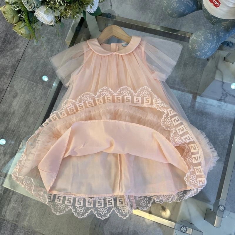 Top mirror Fendi Kids